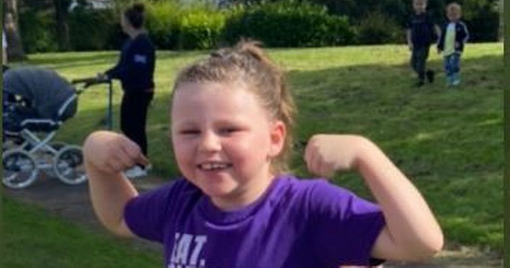 Seven-year-old girl in gruelling running challenge to…