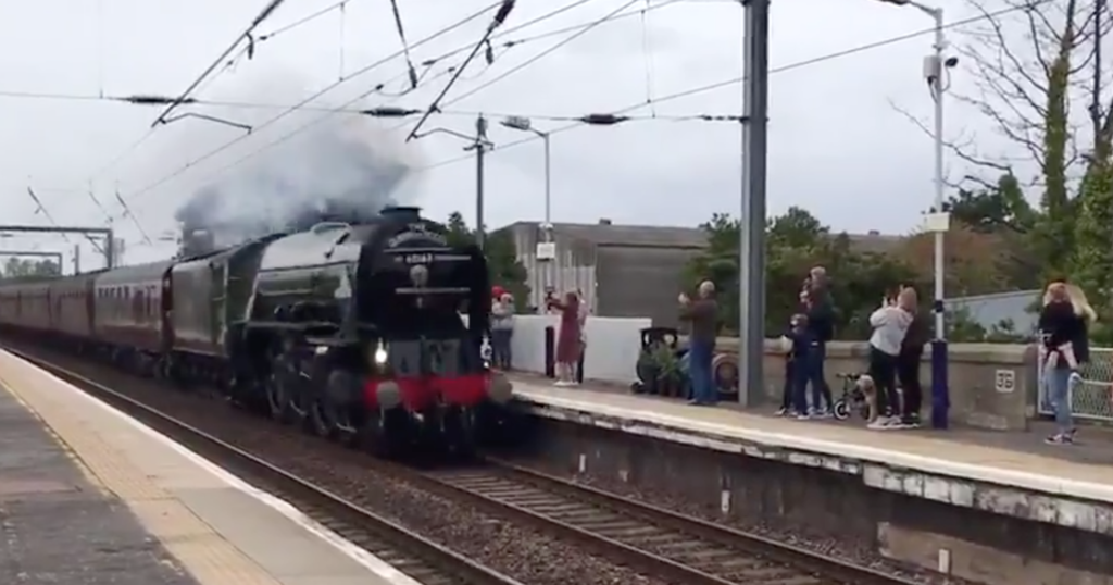 Watch as stunning A1 Tornado steam locomotive zooms…