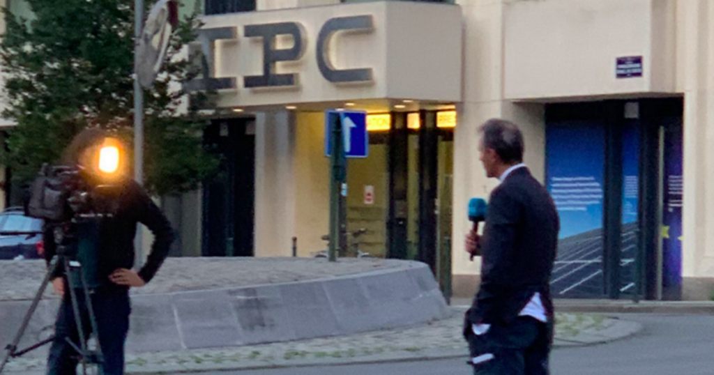 RTE reporter Tony Connelly brilliantly snapped…