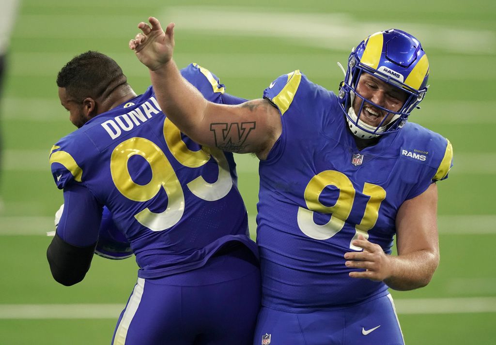Rams wearing royal uniforms for first time vs. Bills