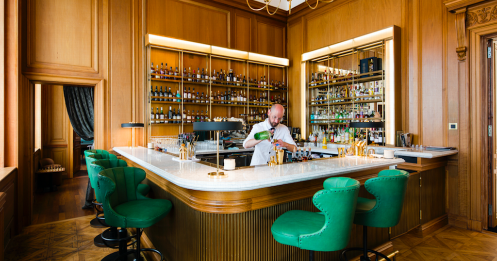 Edinburgh Grand cocktail bar The Register Club reopens…