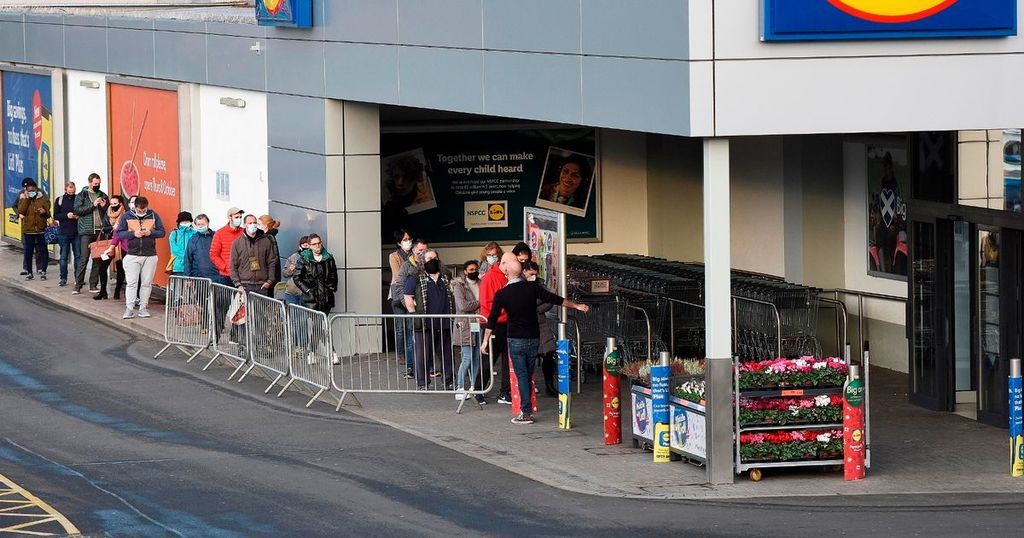 Scotland's biggest Lidl opens in Edinburgh: First look…