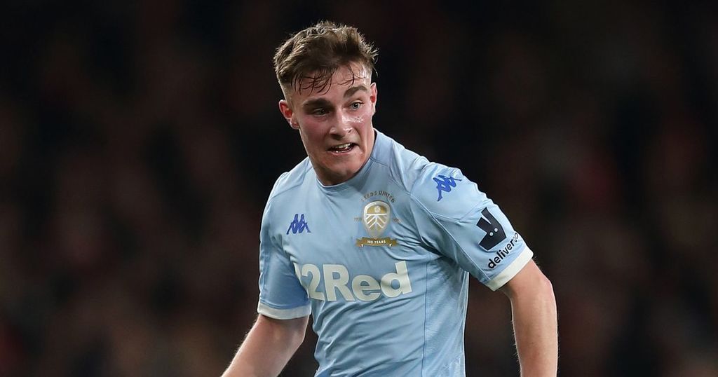 Lincoln boss Appleton confirms Robbie Gotts interest…