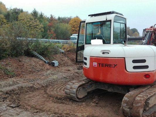 German motorists steal digger to destroy speed cameras