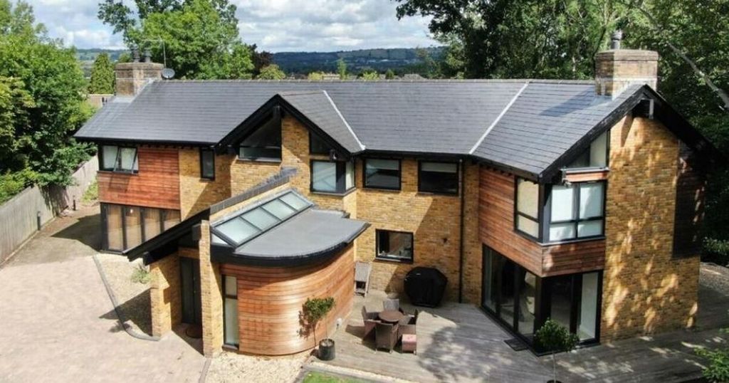 Contemporary Cardiff mansion hidden in an exclusive…
