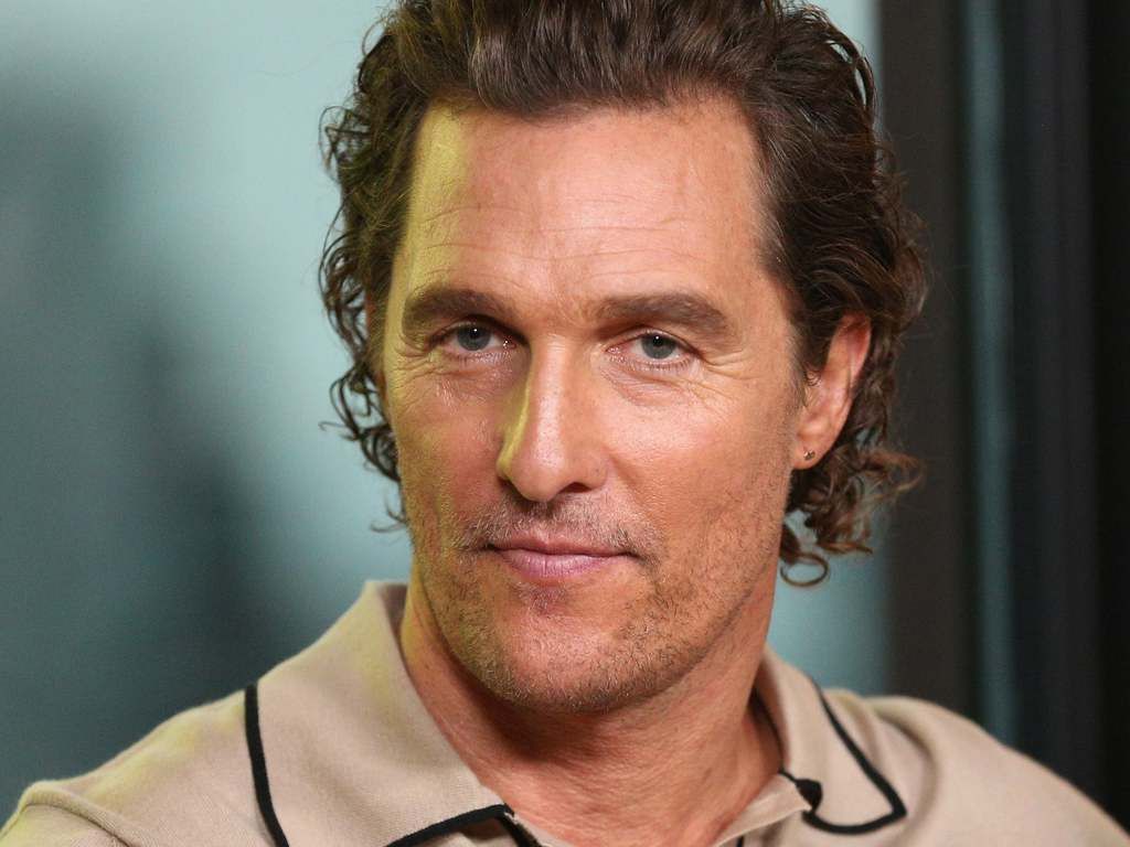 Matthew McConaughey says his father died while having…