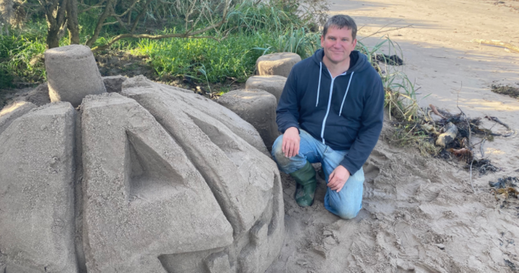 Northern Ireland beach sculptures are talk of Co…