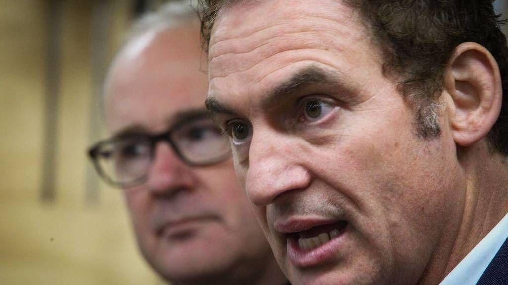 Stuart Nash defends Team NZ but says public deserve…