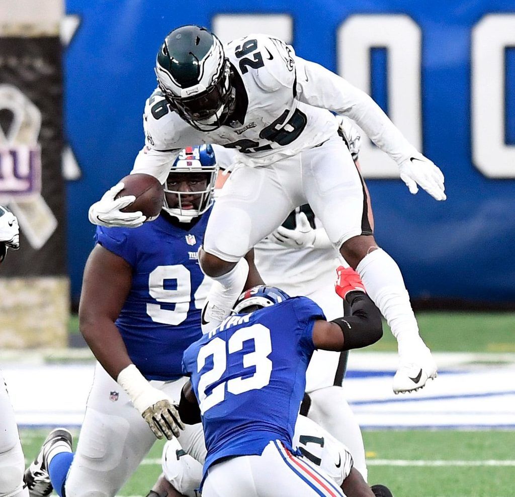 Logan Ryan questions how hard the Eagles work; Says…