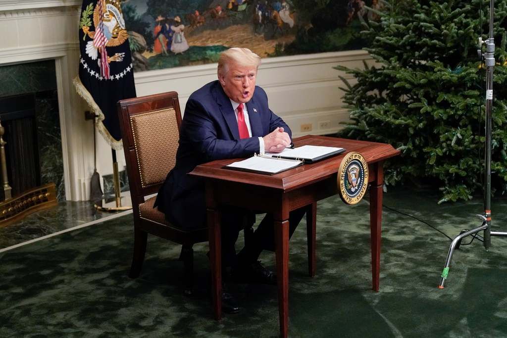 Donald Trump furious with Twitter as #diaperdon trends