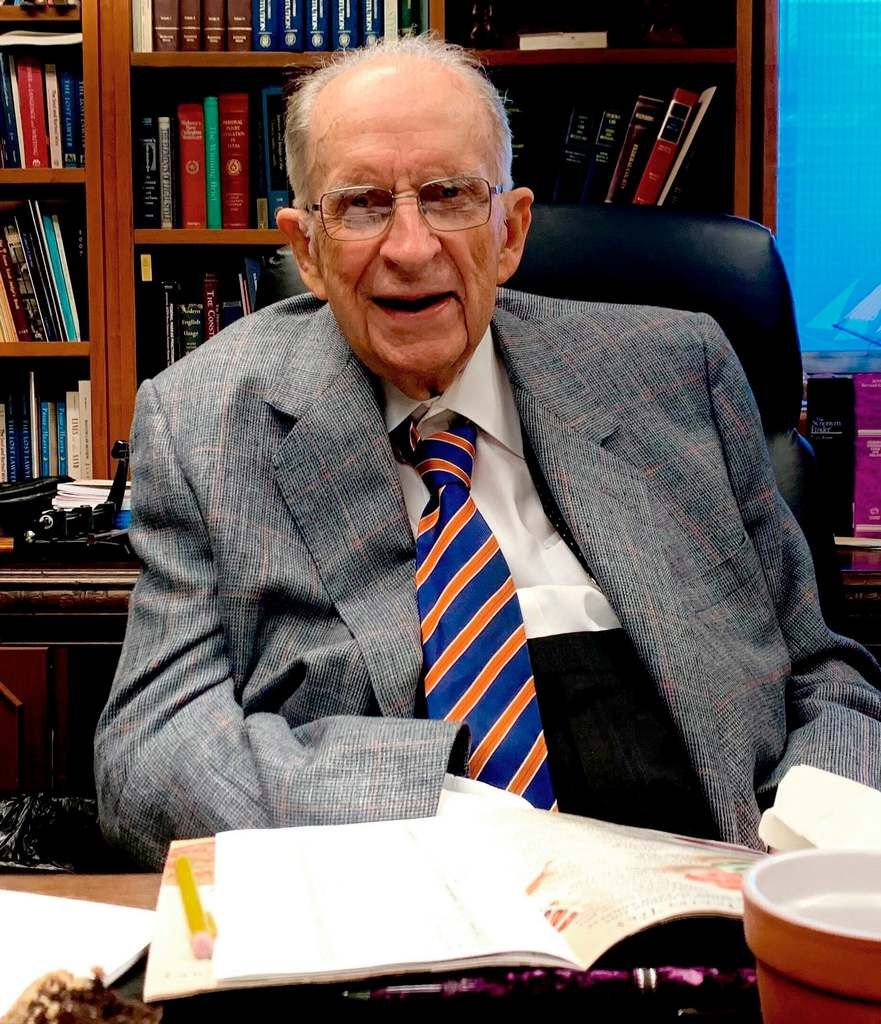 Thomas Reavley, oldest active federal judge, dies at 99