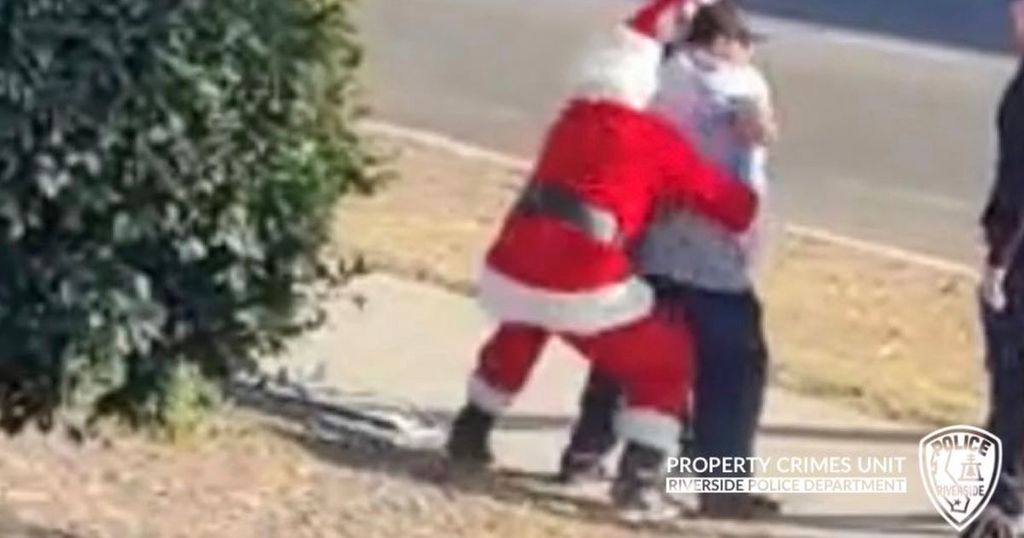 Car thieves 'better watch out' as police pose as Santa…