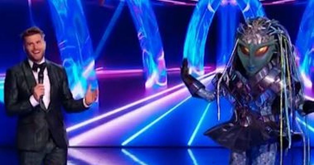 Masked Singer's Alien revealed to be Sophie…