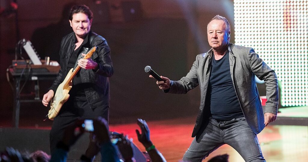 How Simple Minds started out gigging in a Toryglen…