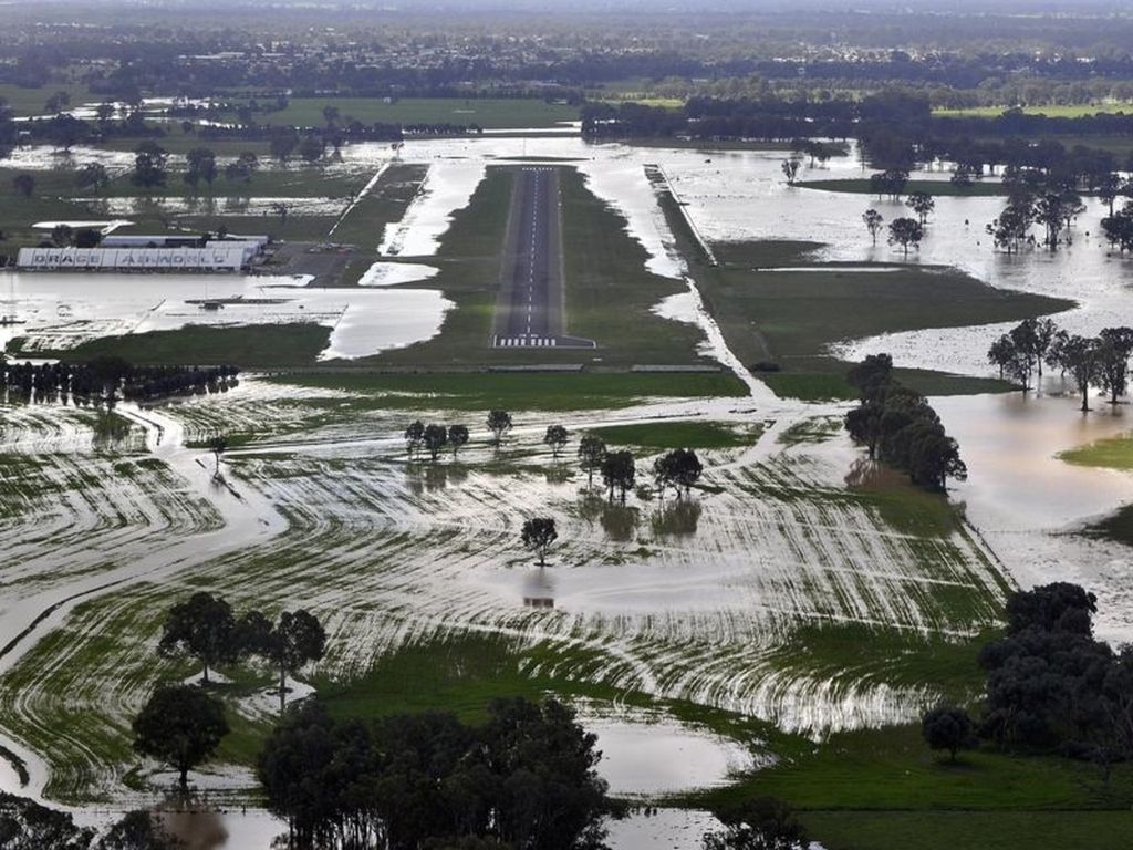 SES marks 10-year Vic floods anniversary