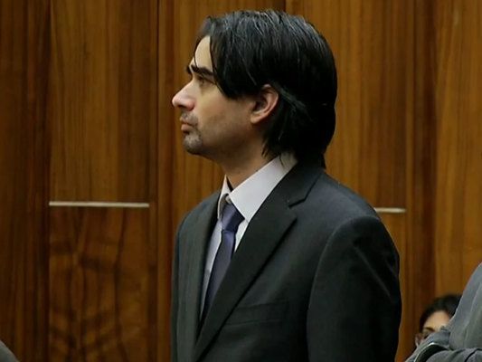 Derek Medina: Man who posted picture of dead wife's…