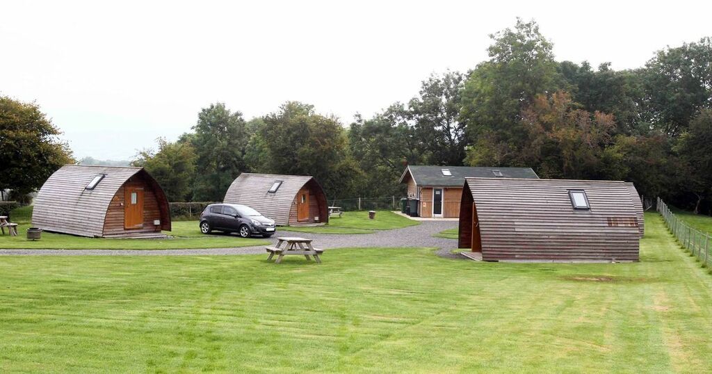 Luxury Ayrshire glamping pod campsite with sauna is…