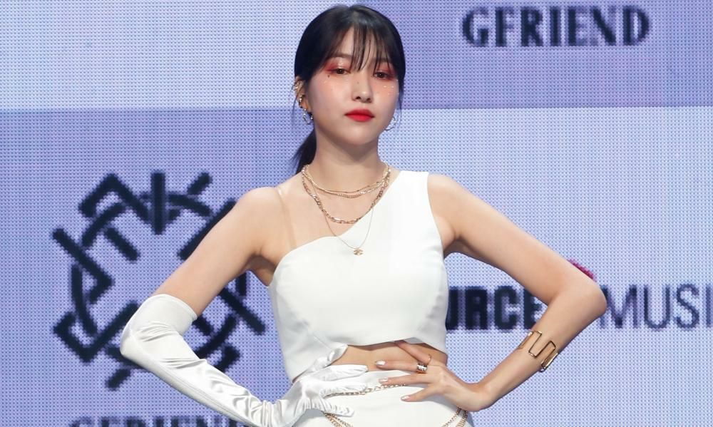 K-pop star Sowon apologises for posing with 'Nazi…