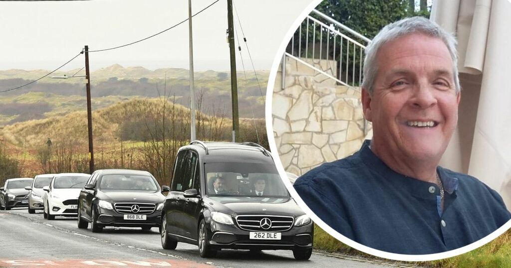 Convoy of taxis for driver and dad-of-four who died…