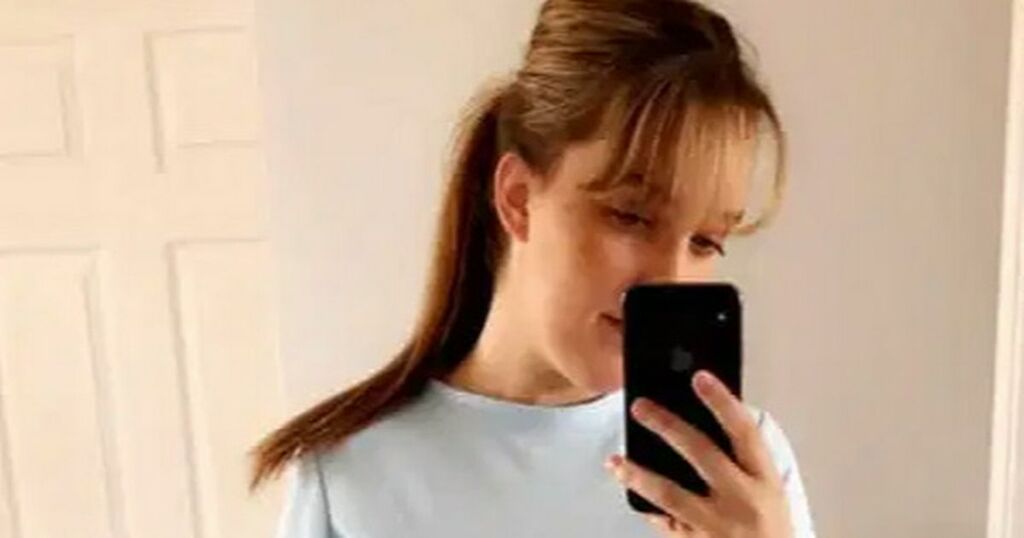 Teenage mum, 17, left brain dead after suffering fatal…