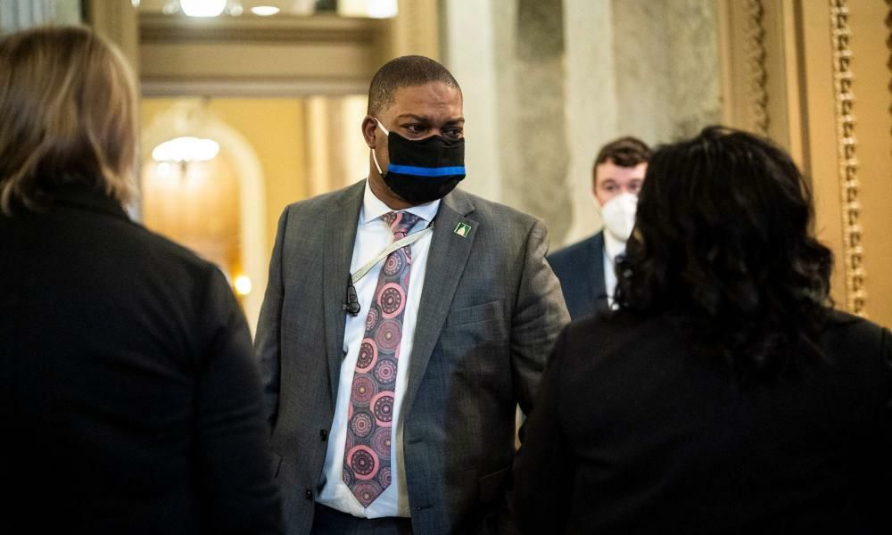 US Capitol police officer Eugene Goodman awarded…