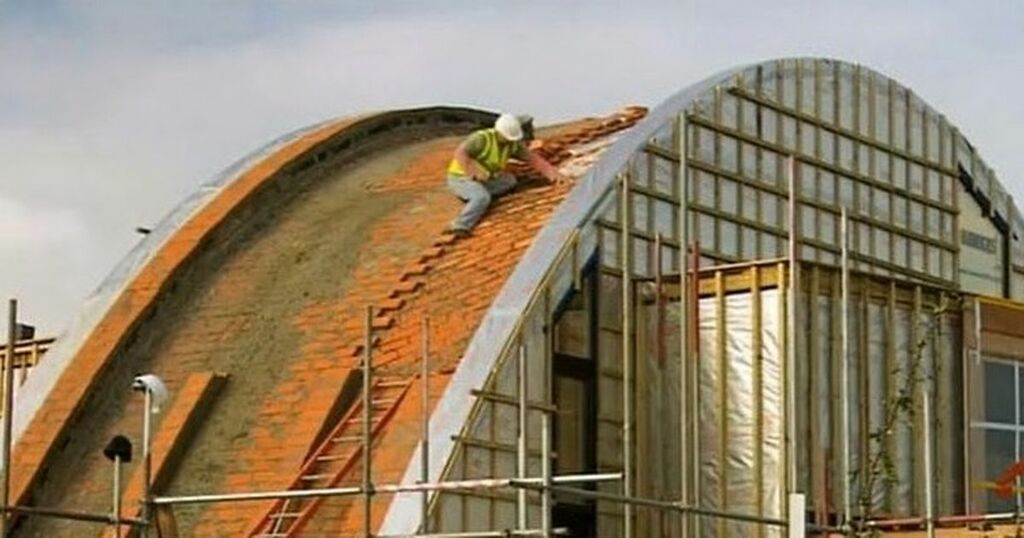 Grand Designs anti-gravity home breaks mid-build after…