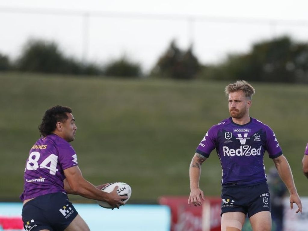 Cronk gets Bellamy blessing for NRL jobs