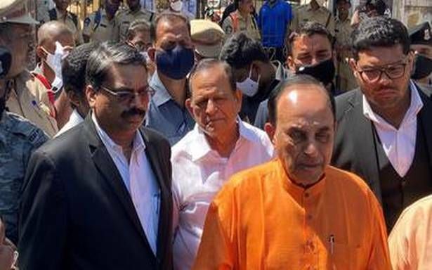 ‘Slanderous’ news against TTD: Subramanian Swamy files…
