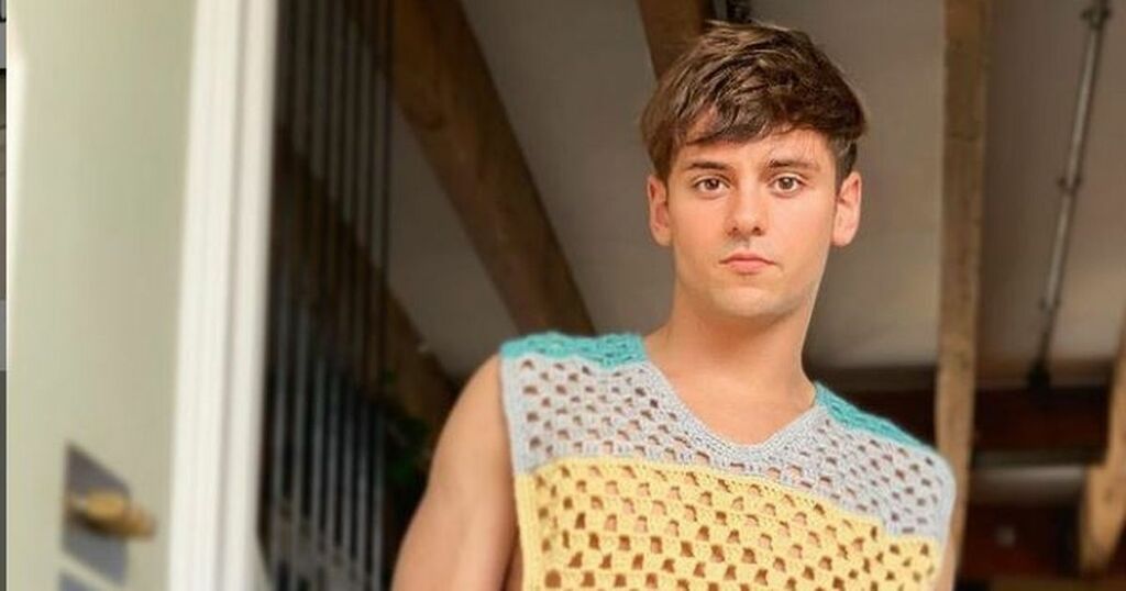 Tom Daley surprises fans as he crochets his own clothes