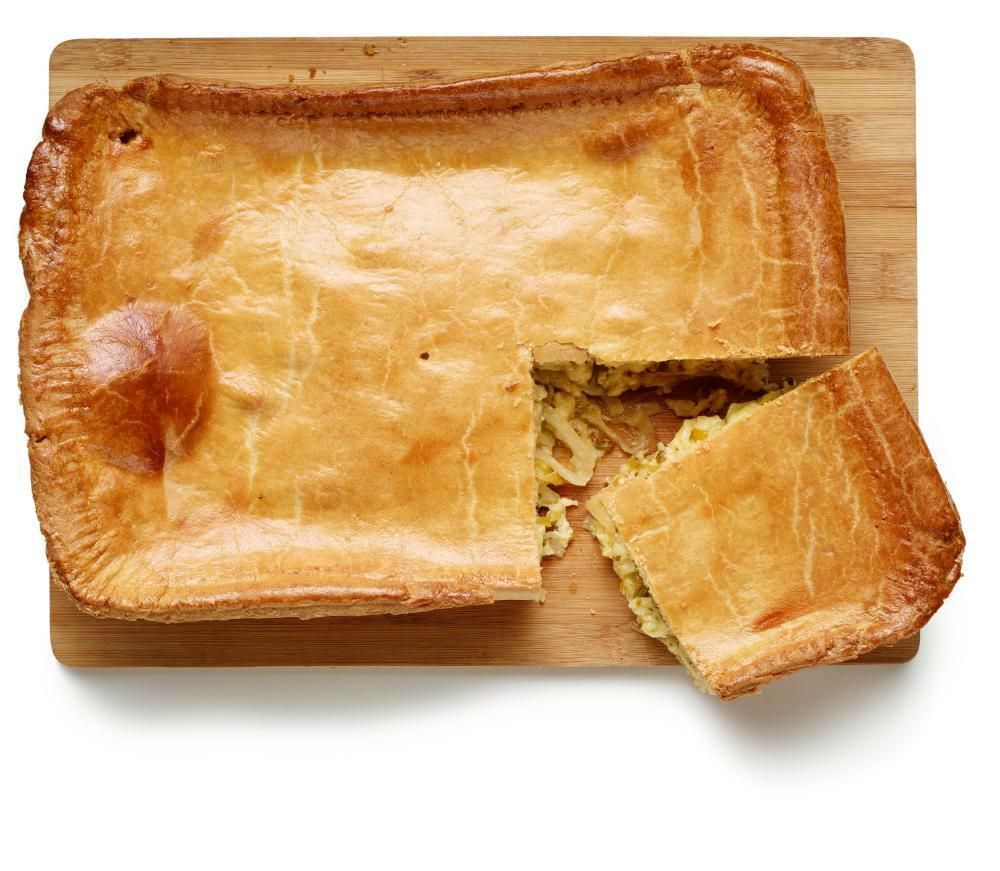 How to make cheese and onion pie – recipe