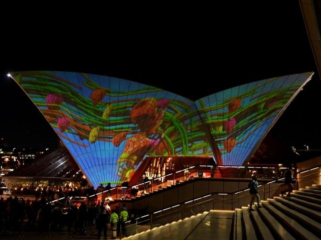 Indigenous stories light up Opera House