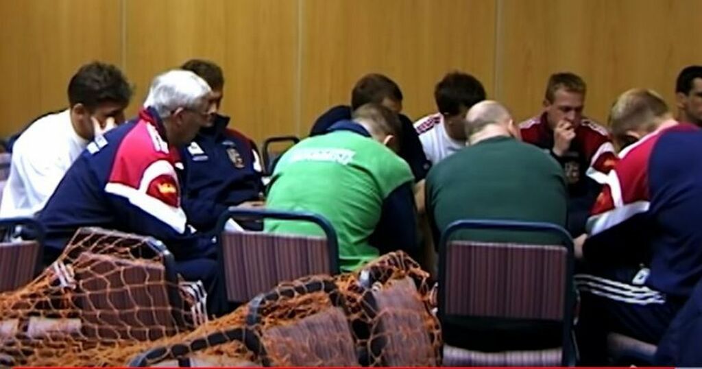 Lions coaching legends nail down Test XV as Telfer…