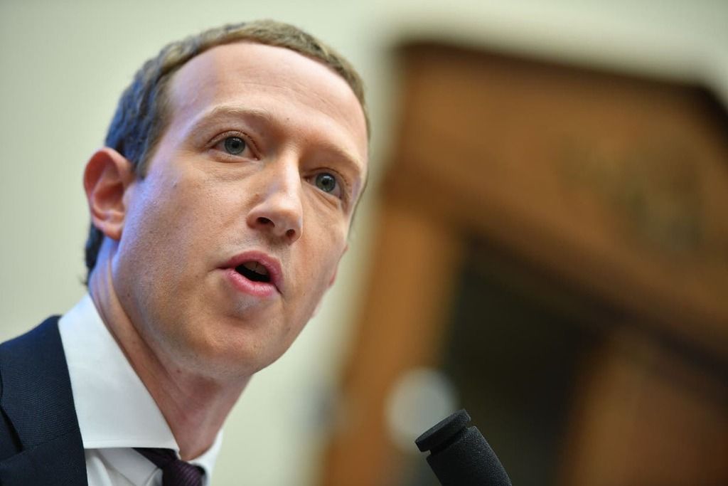 Mark Zuckerberg reveals story behind bizarre sunscreen…