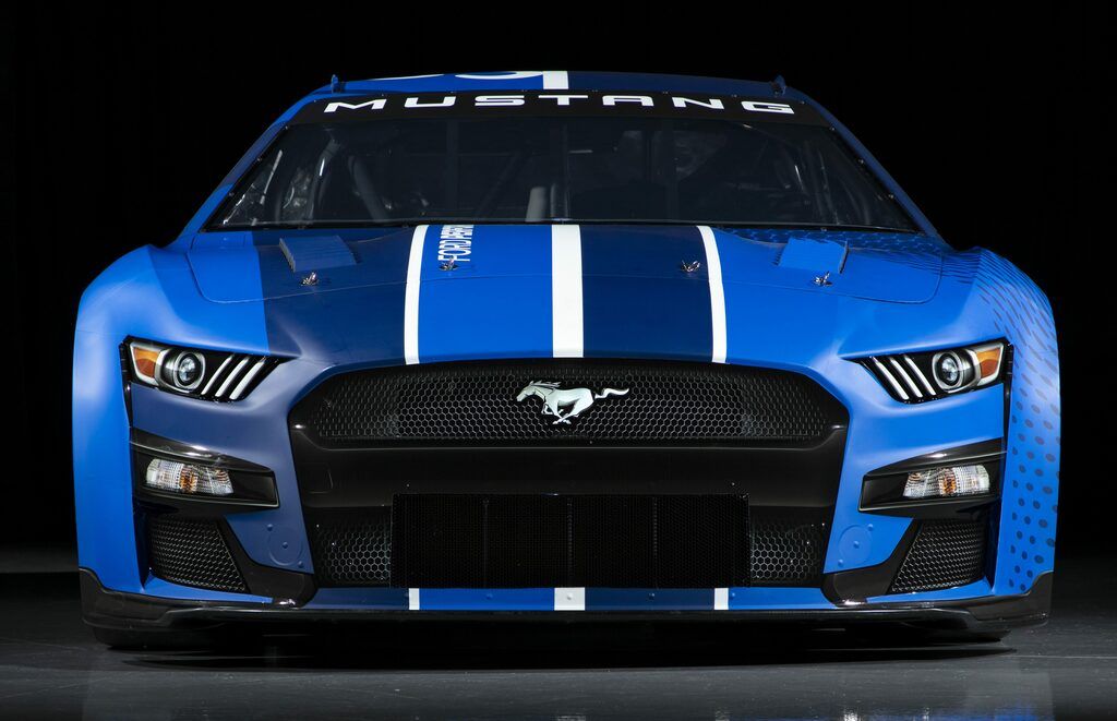 Get an early look at NASCAR’s brand-new Next Gen Ford,…