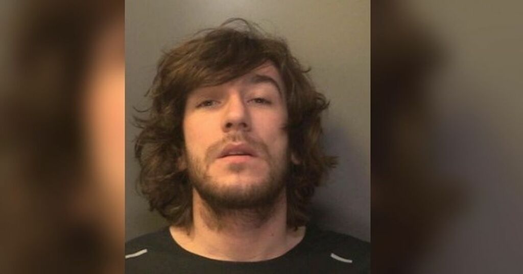 Thug who used NHS as an excuse to dodge jail wanted…