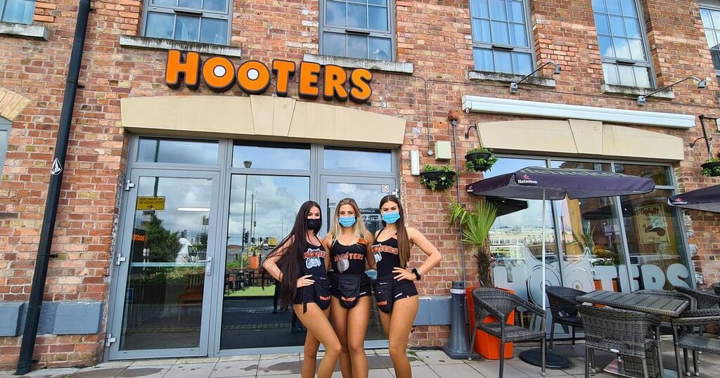 'Excitement' as Hooters Nottingham welcomes customers…