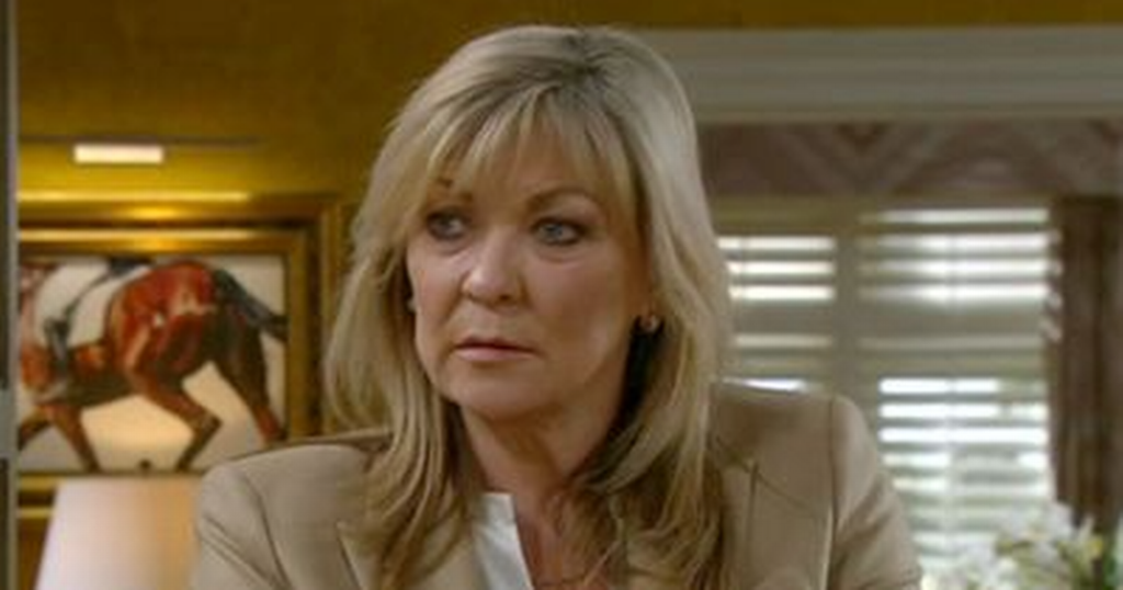 Emmerdale viewers spot big clue in Kim Tate poisoning…