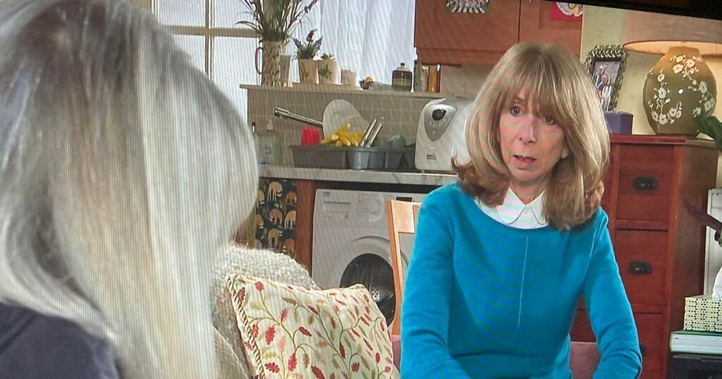 Corrie fans spot Gail blunder in Sam kidnapping saga