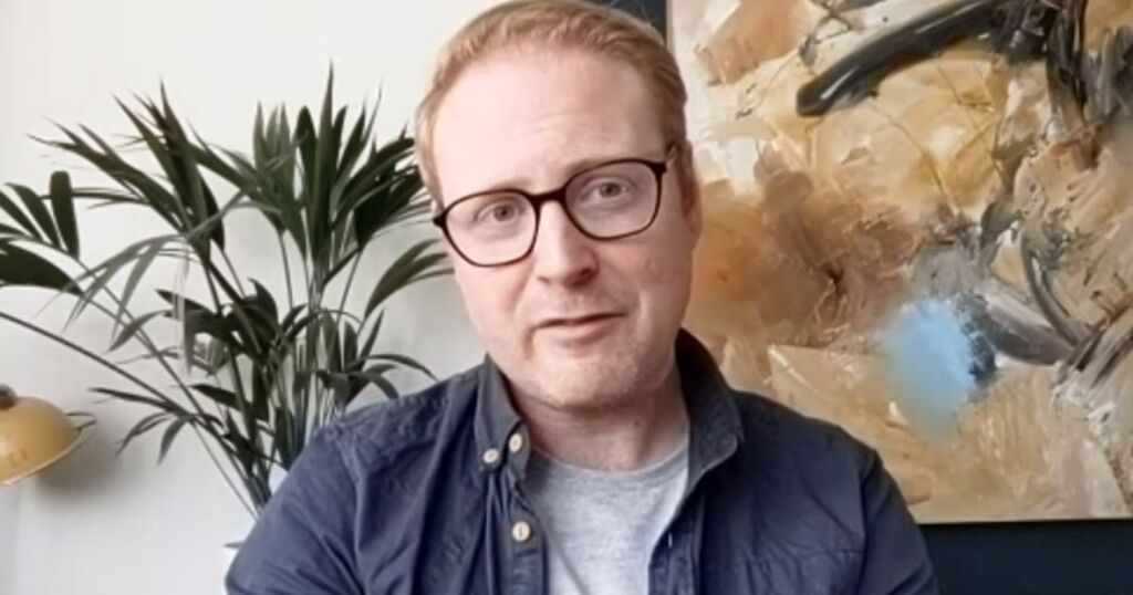 EastEnders star Charlie Clements returns to acting…