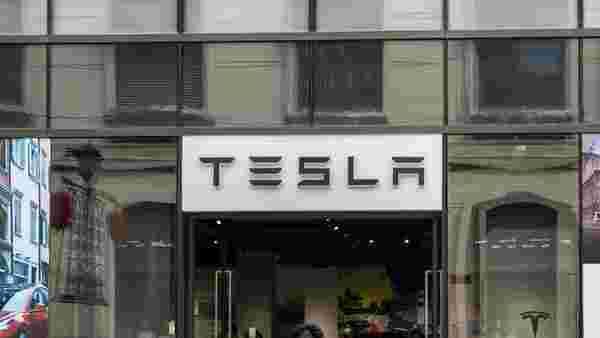 Tesla begins recruiting for leadership, senior level…