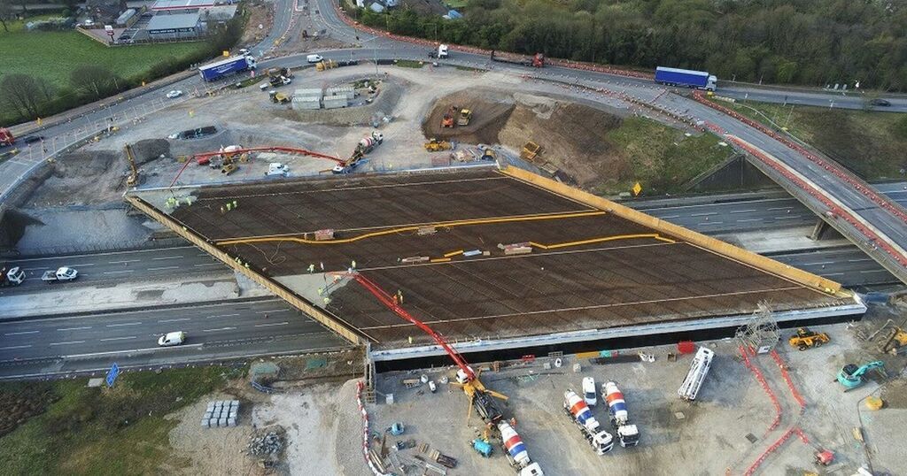 Incredible footage shows huge M6 bridge being built…