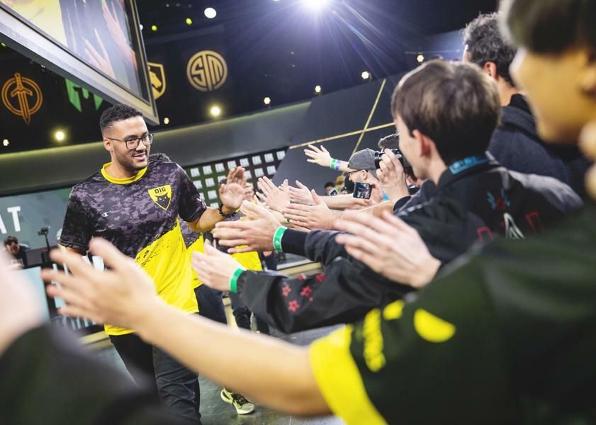 Dignitas Signs Major ‘League Of Legends’ Naming Rights…
