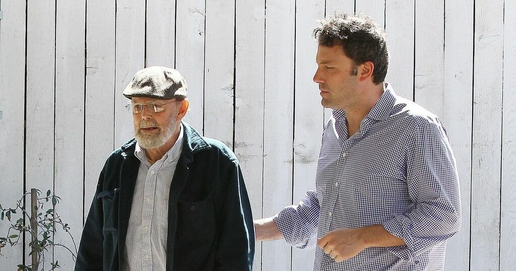 Ben Affleck's dad clueless to son's romantic reunion…