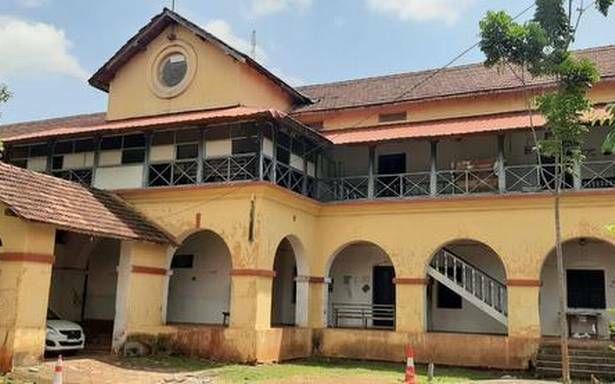 Demand for conservation of Ottappalam court complex