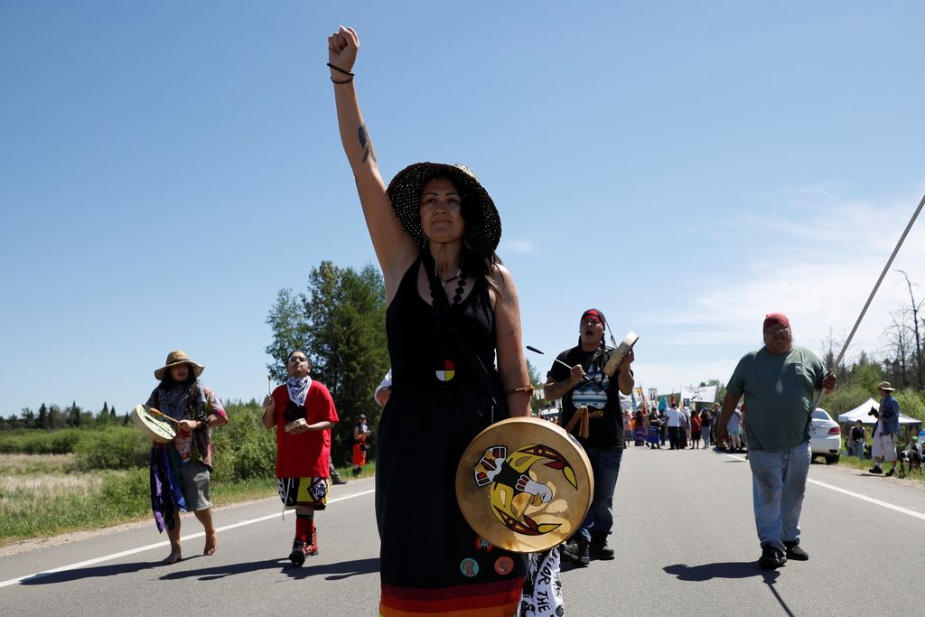 ‘Reclaiming the land’: Indigenous fight against Line 3…