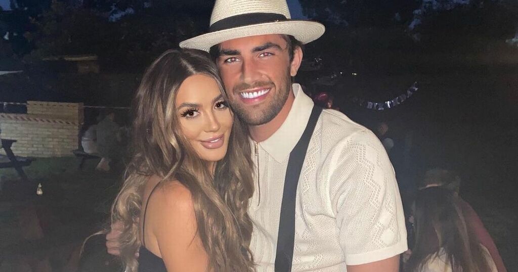 Frankie Sims and new beau Jack Fincham pack on the PDA…