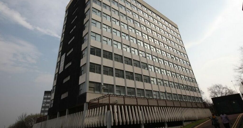 School bids to stay in Gateshead tower block…