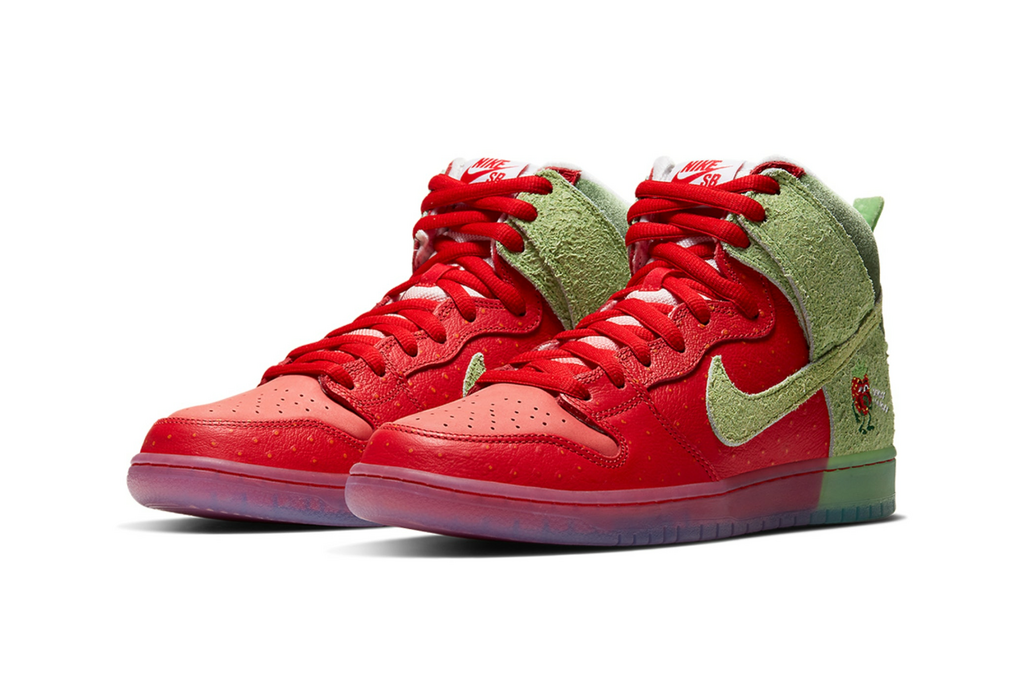 Nike’s mythical ‘Strawberry Cough’ Dunk sneakers may…
