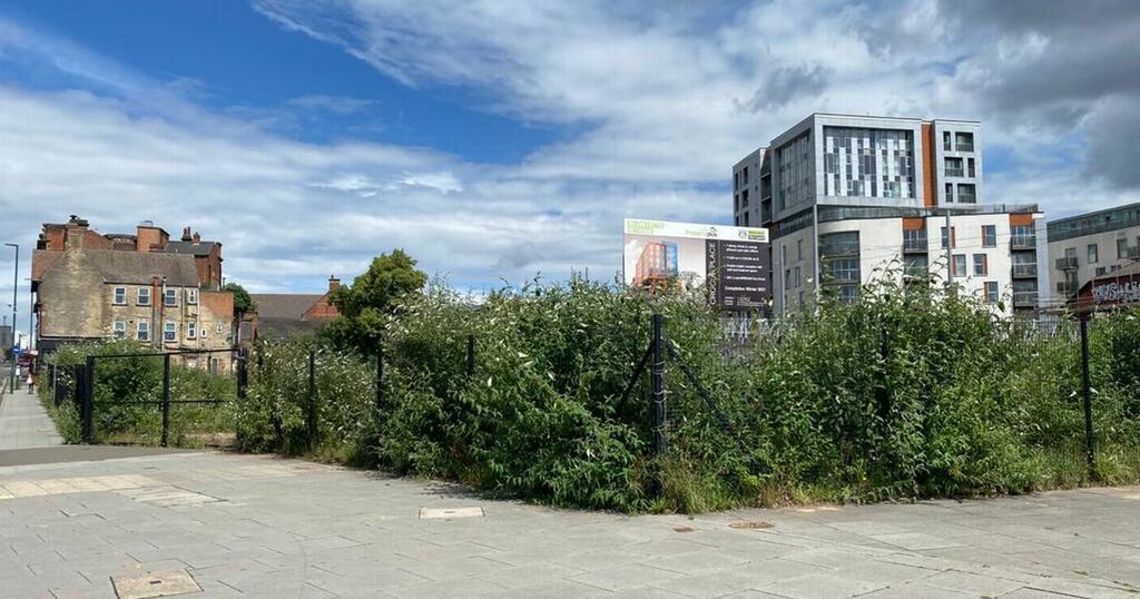 University in talks over buying triangular city…