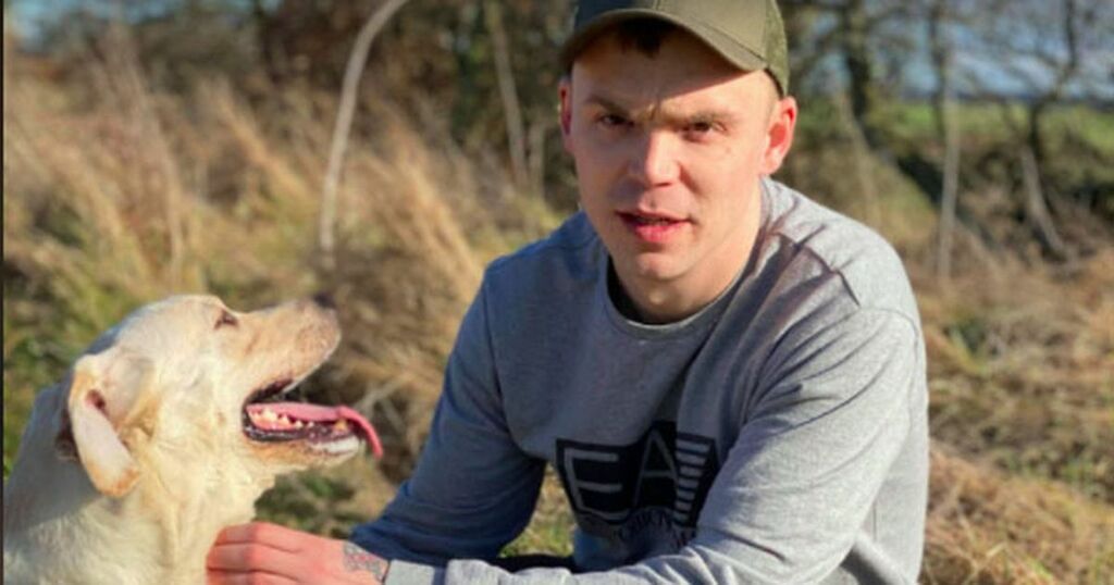 Labrador suffers horrific injuries as neck ripped open…